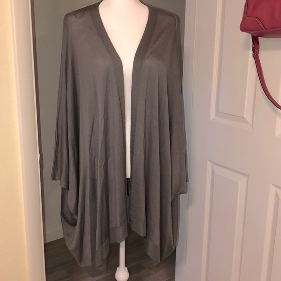 Charlie Paige | Jackets & Coats | Charlie Paige Cape With Sleeves ...